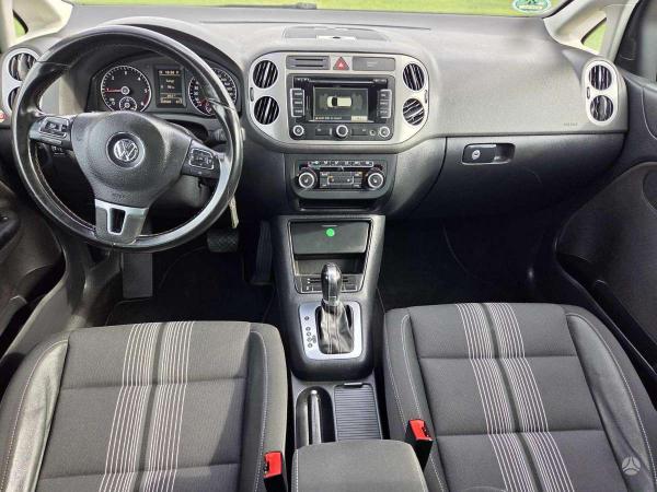 Brūns Volkswagen Golf Plus 2013 Kaišiadorys, ar dzinēja tilpumu 1.97 L un nobraukumu 221 tūkst. km par 6150 €, foto 9 vietnē AUTOMOTO.COM.LV