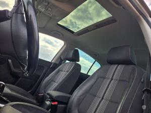 Brown Volkswagen Golf Plus 2013 in Kaisiadorys, with an engine capacity of 1.97 L and mileage of 221 thousand km for 6150 €, photo 14 on AUTOMOTO.COM.LV