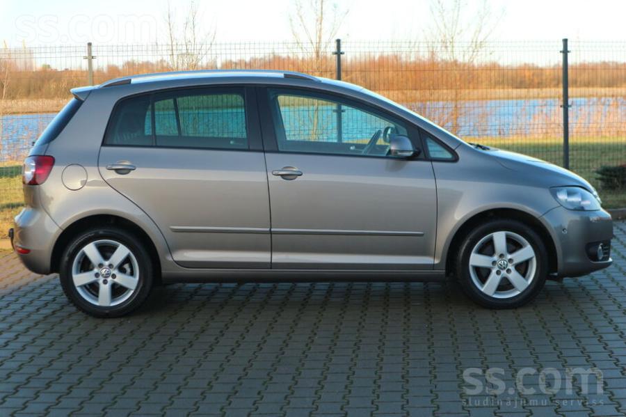Brūns Volkswagen Golf Plus 2010 Rīga, ar dzinēja tilpumu 1.40 L un nobraukumu 172 tūkst. km par 4200 €, foto 6 vietnē AUTOMOTO.COM.LV