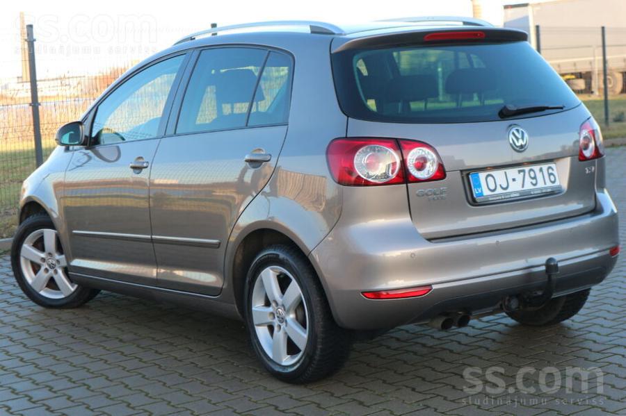 Brūns Volkswagen Golf Plus 2010 Rīga, ar dzinēja tilpumu 1.40 L un nobraukumu 172 tūkst. km par 4200 €, foto 8 vietnē AUTOMOTO.COM.LV