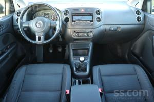 Brūns Volkswagen Golf Plus 2010 Rīga, ar dzinēja tilpumu 1.40 L un nobraukumu 172 tūkst. km par 4200 €, foto 21 vietnē AUTOMOTO.COM.LV