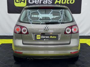 Brūns Volkswagen Golf Plus 2010 Viļņa, ar dzinēja tilpumu 1.40 L un nobraukumu 217 tūkst. km par 4650 €, foto 6 vietnē AUTOMOTO.COM.LV