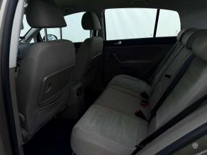 Brūns Volkswagen Golf Plus 2010 Viļņa, ar dzinēja tilpumu 1.40 L un nobraukumu 217 tūkst. km par 4650 €, foto 12 vietnē AUTOMOTO.COM.LV