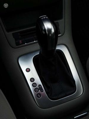 Brūns Volkswagen Golf Plus 2010 Viļņa, ar dzinēja tilpumu 1.40 L un nobraukumu 217 tūkst. km par 4650 €, foto 21 vietnē AUTOMOTO.COM.LV