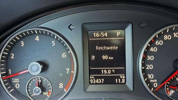 Brown Volkswagen Golf Plus 2011 in Marijampole, with an engine capacity of 1.20 L and mileage of 94 thousand km for 6499 €, photo 6 on AUTOMOTO.COM.LV