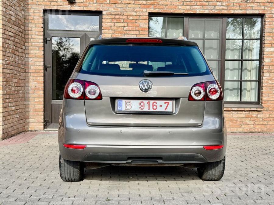 Brūns Volkswagen Golf Plus 2011 Jelgava, ar dzinēja tilpumu 1.20 L un nobraukumu 0 tūkst. km par 4950 €, foto 9 vietnē AUTOMOTO.COM.LV