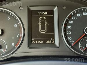 Brūns Volkswagen Golf Plus 2011 Jelgava, ar dzinēja tilpumu 1.20 L un nobraukumu 0 tūkst. km par 4950 €, foto 19 vietnē AUTOMOTO.COM.LV