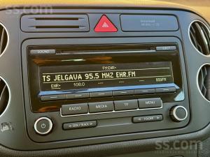 Brūns Volkswagen Golf Plus 2011 Jelgava, ar dzinēja tilpumu 1.20 L un nobraukumu 0 tūkst. km par 4950 €, foto 21 vietnē AUTOMOTO.COM.LV