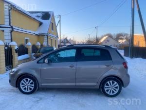 Brown Volkswagen Golf Plus 2012 in Daugavpils, with an engine capacity of 1.60 L and mileage of 0 thousand km for 5300 €, photo 2 on AUTOMOTO.COM.LV