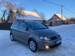 Brown Volkswagen Golf Plus 2012 in Daugavpils, with an engine capacity of 1.60 L and mileage of 0 thousand km for 5300 €, photo 7 on AUTOMOTO.COM.LV