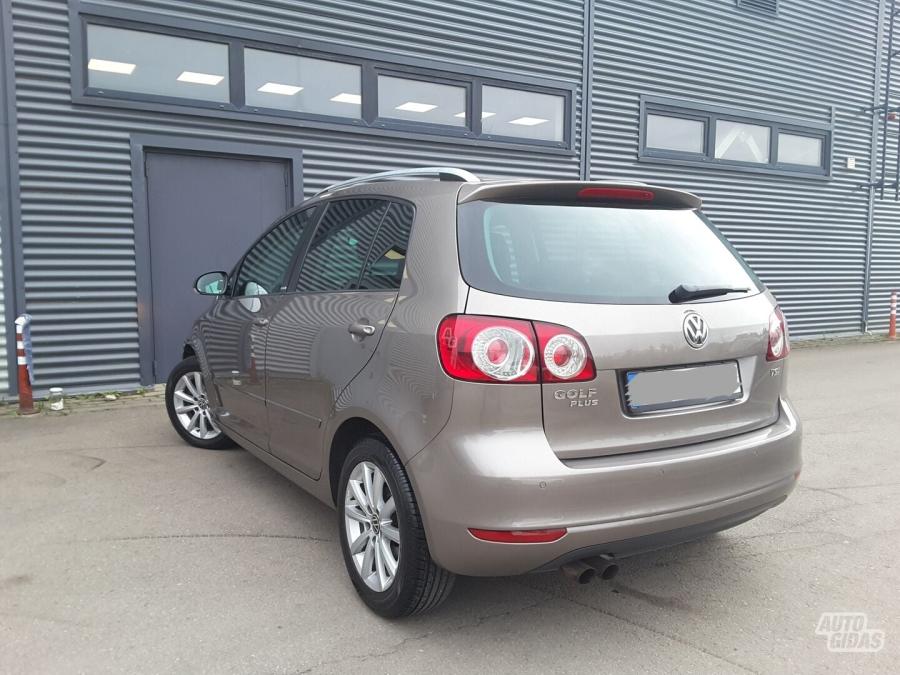 Brūns Volkswagen Golf Plus 2012 Kretinga, ar dzinēja tilpumu 1.40 L un nobraukumu 186 tūkst. km par 6300 €, foto 5 vietnē AUTOMOTO.COM.LV