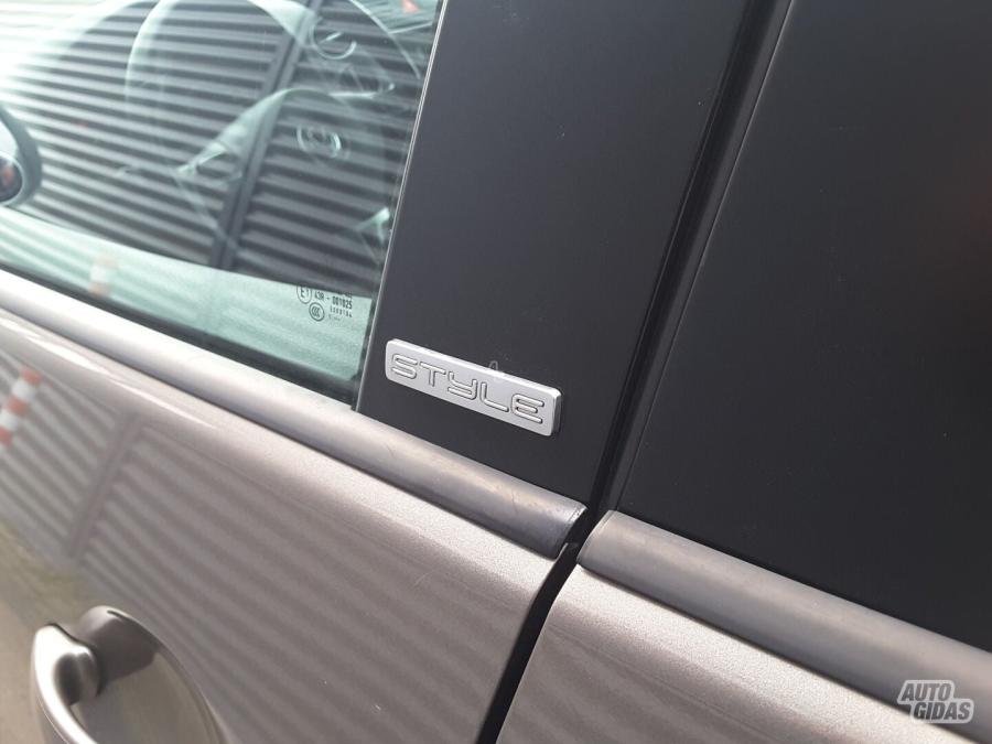 Brūns Volkswagen Golf Plus 2012 Kretinga, ar dzinēja tilpumu 1.40 L un nobraukumu 186 tūkst. km par 6300 €, foto 15 vietnē AUTOMOTO.COM.LV