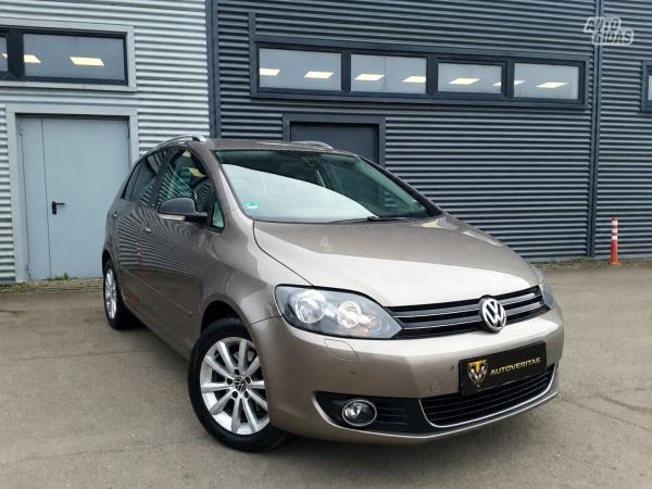 Brown Volkswagen Golf Plus 2012 in Kretinga, with an engine capacity of 1.40 L and mileage of 186 thousand km for 5999 €, photo 1 on AUTOMOTO.COM.LV