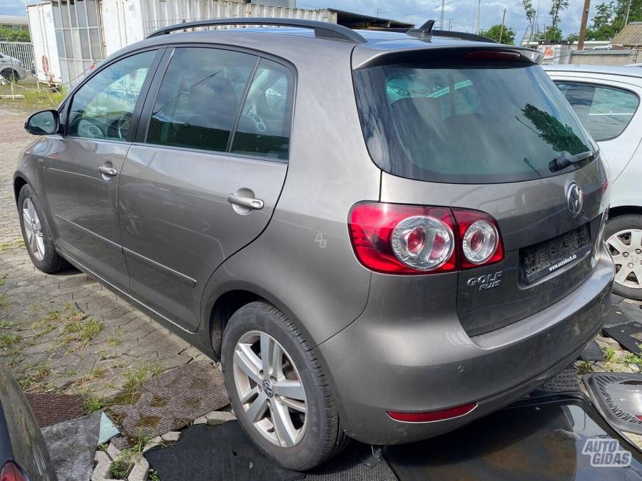 Brown Volkswagen Golf Plus 2012 in Raseiniai, with an engine capacity of 1.60 L and mileage of 232 thousand km for 5150 €, photo 4 on AUTOMOTO.COM.LV