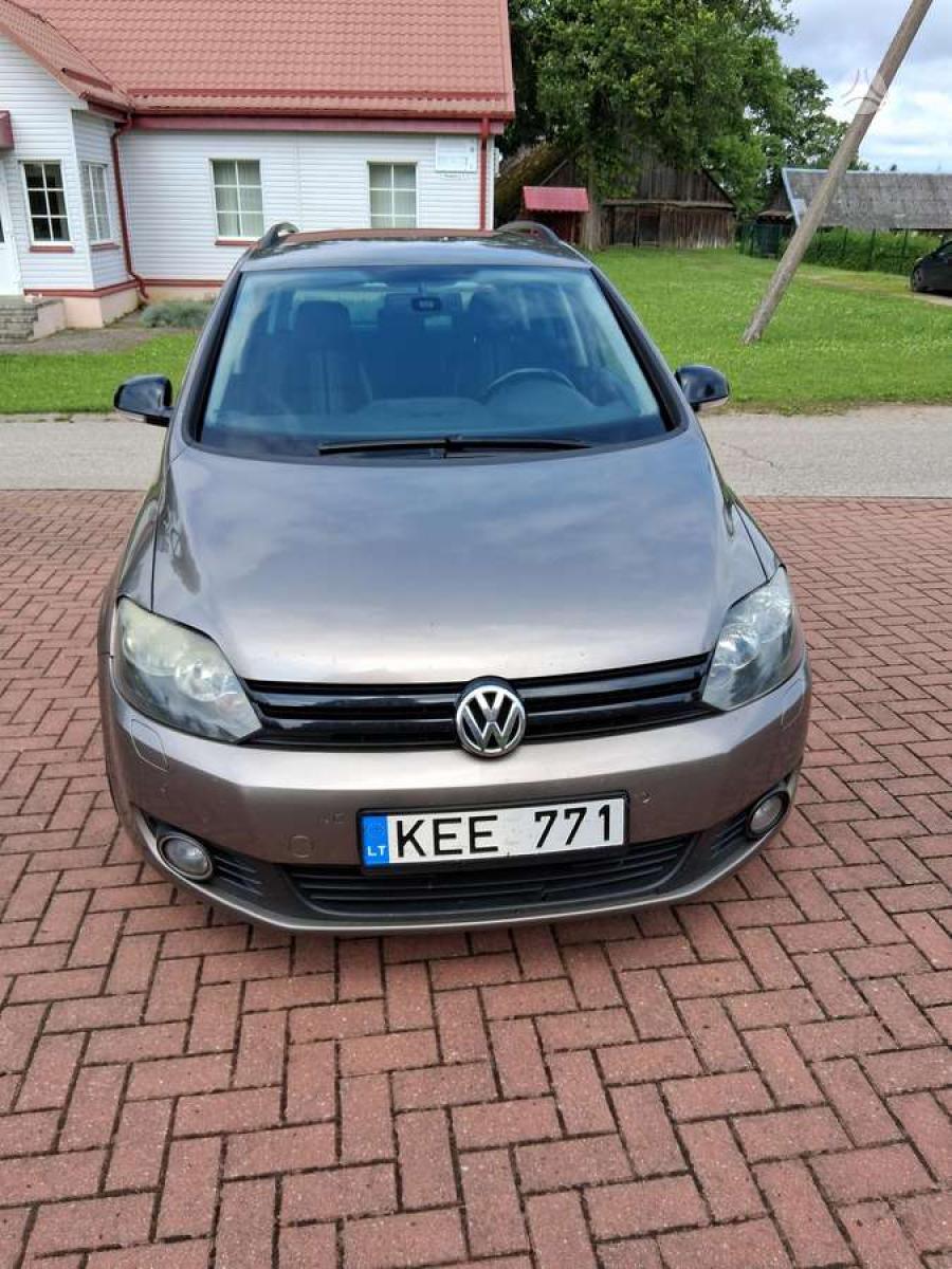 Brūns Volkswagen Golf Plus 2012 Ignalina, ar dzinēja tilpumu 1.60 L un nobraukumu 345 tūkst. km par 3000 €, foto 7 vietnē AUTOMOTO.COM.LV