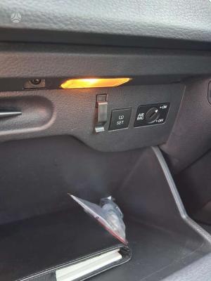 Brūns Volkswagen Golf Plus 2012 Ignalina, ar dzinēja tilpumu 1.60 L un nobraukumu 345 tūkst. km par 3000 €, foto 16 vietnē AUTOMOTO.COM.LV