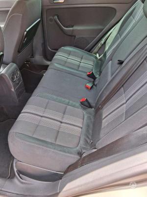 Brūns Volkswagen Golf Plus 2012 Ignalina, ar dzinēja tilpumu 1.60 L un nobraukumu 345 tūkst. km par 3000 €, foto 19 vietnē AUTOMOTO.COM.LV