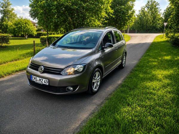 Brūns Volkswagen Golf Plus 2012 Raseiniai, ar dzinēja tilpumu 1.60 L un nobraukumu 245 tūkst. km par 4700 €, foto 6 vietnē AUTOMOTO.COM.LV