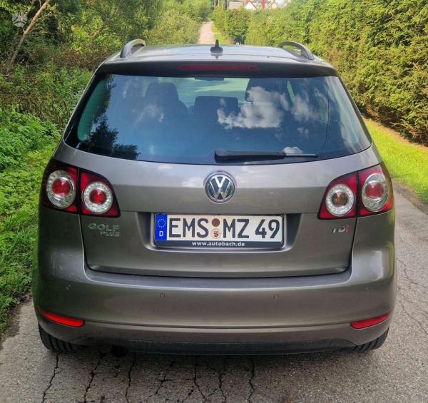 Brūns Volkswagen Golf Plus 2012 Raseiniai, ar dzinēja tilpumu 1.60 L un nobraukumu 245 tūkst. km par 4700 €, foto 7 vietnē AUTOMOTO.COM.LV