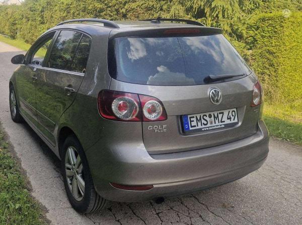 Brūns Volkswagen Golf Plus 2012 Raseiniai, ar dzinēja tilpumu 1.60 L un nobraukumu 245 tūkst. km par 4700 €, foto 8 vietnē AUTOMOTO.COM.LV