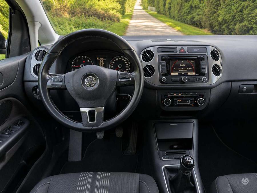Brūns Volkswagen Golf Plus 2012 Raseiniai, ar dzinēja tilpumu 1.60 L un nobraukumu 245 tūkst. km par 4700 €, foto 15 vietnē AUTOMOTO.COM.LV