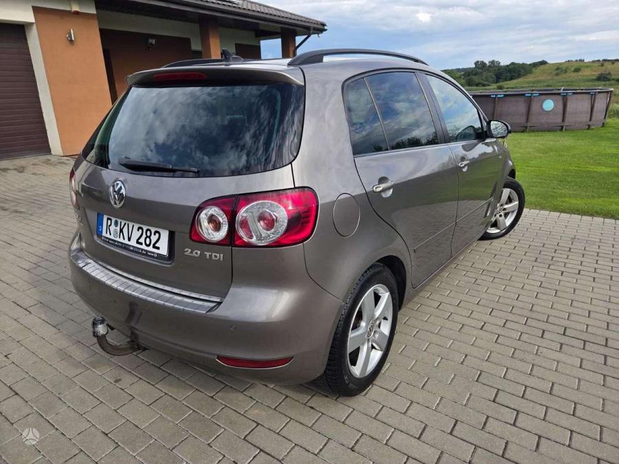 Brown Volkswagen Golf Plus 2013 in Kaisiadorys, with an engine capacity of 1.97 L and mileage of 221 thousand km for 5850 €, photo 5 on AUTOMOTO.COM.LV
