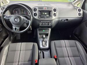 Brown Volkswagen Golf Plus 2013 in Kaisiadorys, with an engine capacity of 1.97 L and mileage of 221 thousand km for 5850 €, photo 8 on AUTOMOTO.COM.LV