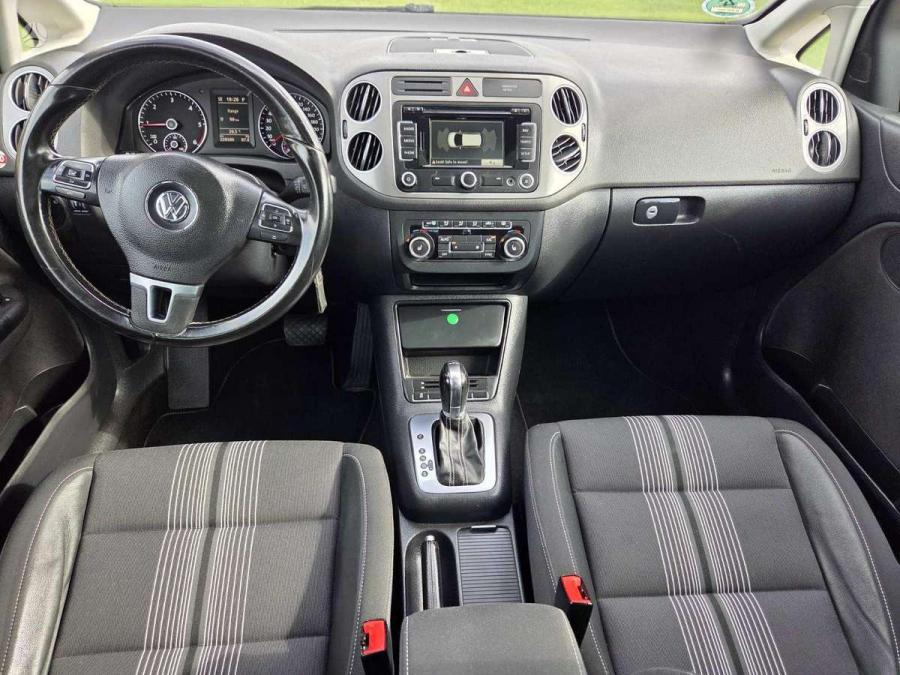 Brown Volkswagen Golf Plus 2013 in Kaisiadorys, with an engine capacity of 1.97 L and mileage of 221 thousand km for 5850 €, photo 8 on AUTOMOTO.COM.LV