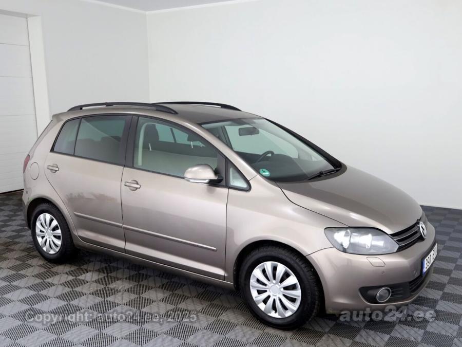 Brown Volkswagen Golf Plus 2009 in Tallinn, with an engine capacity of 2.00 L and mileage of 194 thousand km for 2999 €, photo 1 on AUTOMOTO.COM.LV