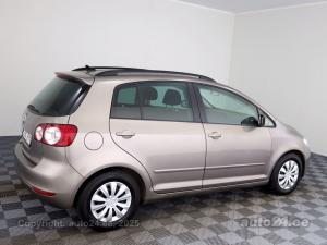 Brown Volkswagen Golf Plus 2009 in Tallinn, with an engine capacity of 2.00 L and mileage of 194 thousand km for 2999 €, photo 3 on AUTOMOTO.COM.LV