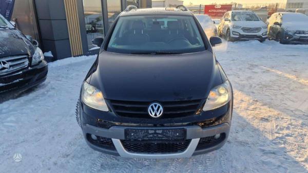Melns Volkswagen Golf Plus Cross 2007 Marijampole, ar dzinēja tilpumu 1.97 L un nobraukumu 201 tūkst. km par 4990 €, foto 1 vietnē AUTOMOTO.COM.LV