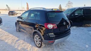 Black Volkswagen Golf Plus Cross 2007 in Marijampole, with an engine capacity of 1.97 L and mileage of 201 thousand km for 4990 €, photo 9 on AUTOMOTO.COM.LV