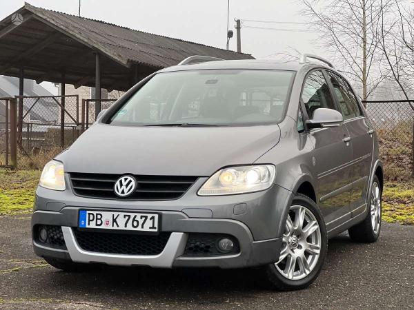 Pelēks Volkswagen Golf Plus Cross 2007 Utena, ar dzinēja tilpumu 1.90 L un nobraukumu 244 tūkst. km par 4999 €, foto 1 vietnē AUTOMOTO.COM.LV