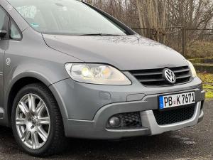 Pelēks Volkswagen Golf Plus Cross 2007 Utena, ar dzinēja tilpumu 1.90 L un nobraukumu 244 tūkst. km par 4999 €, foto 4 vietnē AUTOMOTO.COM.LV