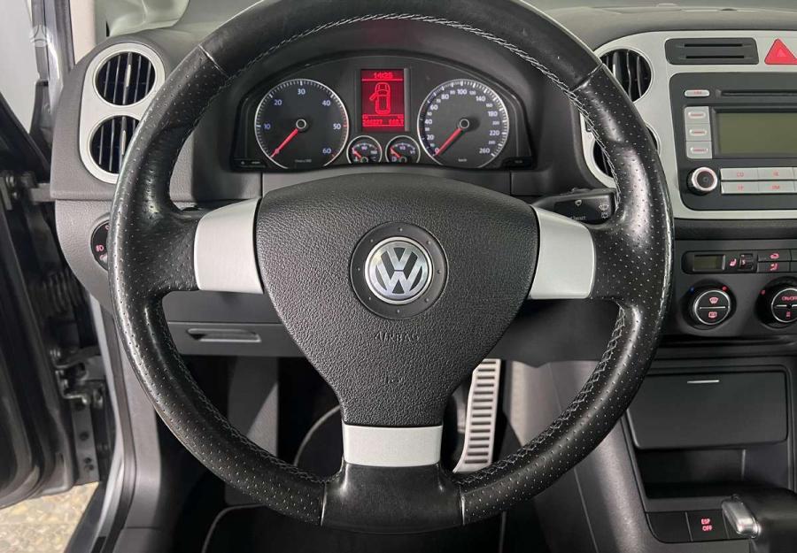 Pelēks Volkswagen Golf Plus Cross 2007 Utena, ar dzinēja tilpumu 1.90 L un nobraukumu 244 tūkst. km par 4999 €, foto 19 vietnē AUTOMOTO.COM.LV