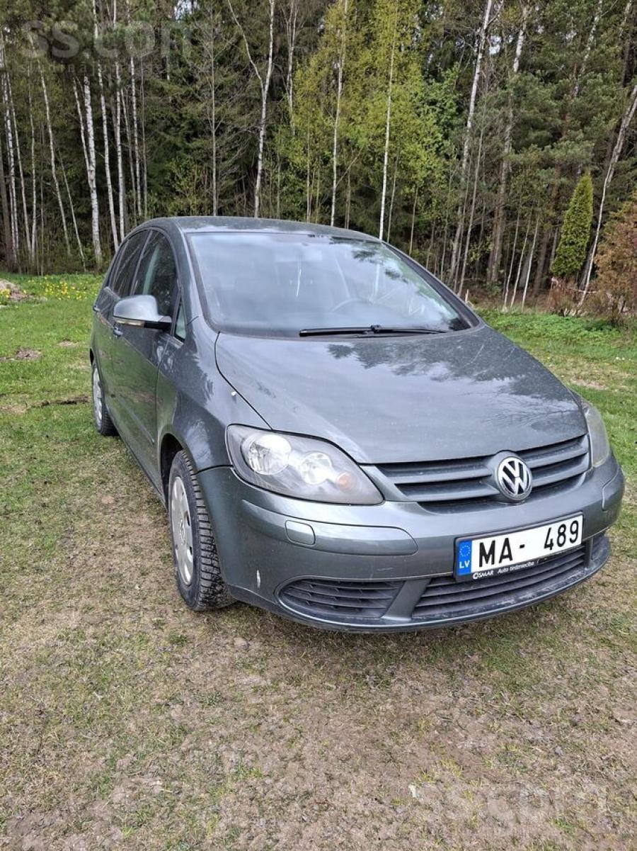 Zaļš Volkswagen Golf Plus 2005 Preiļi, ar dzinēja tilpumu 1.90 L un nobraukumu 0 tūkst. km par 1500 €, foto 1 vietnē AUTOMOTO.COM.LV
