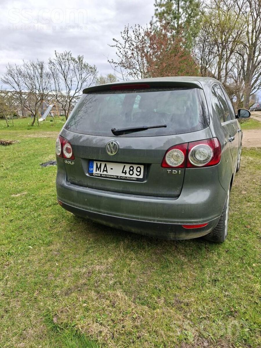 Zaļš Volkswagen Golf Plus 2005 Preiļi, ar dzinēja tilpumu 1.90 L un nobraukumu 0 tūkst. km par 1500 €, foto 5 vietnē AUTOMOTO.COM.LV