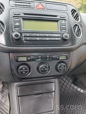 Zaļš Volkswagen Golf Plus 2005 Preiļi, ar dzinēja tilpumu 1.90 L un nobraukumu 0 tūkst. km par 1500 €, foto 6 vietnē AUTOMOTO.COM.LV