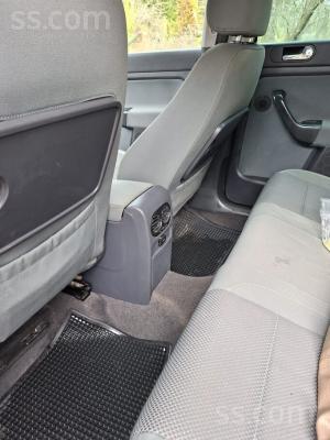 Zaļš Volkswagen Golf Plus 2005 Preiļi, ar dzinēja tilpumu 1.90 L un nobraukumu 0 tūkst. km par 1500 €, foto 9 vietnē AUTOMOTO.COM.LV
