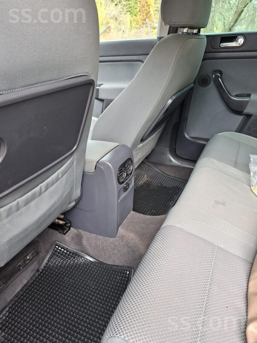 Zaļš Volkswagen Golf Plus 2005 Preiļi, ar dzinēja tilpumu 1.90 L un nobraukumu 0 tūkst. km par 1500 €, foto 9 vietnē AUTOMOTO.COM.LV
