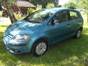 Zaļš Volkswagen Golf Plus 2006 Jelgava, ar dzinēja tilpumu 1.60 L un nobraukumu 250 tūkst. km par 1750 €, foto 3 vietnē AUTOMOTO.COM.LV