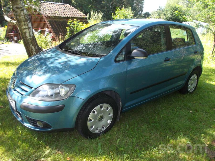 Zaļš Volkswagen Golf Plus 2006 Jelgava, ar dzinēja tilpumu 1.60 L un nobraukumu 250 tūkst. km par 1750 €, foto 3 vietnē AUTOMOTO.COM.LV