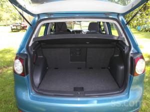 Zaļš Volkswagen Golf Plus 2006 Jelgava, ar dzinēja tilpumu 1.60 L un nobraukumu 250 tūkst. km par 1750 €, foto 6 vietnē AUTOMOTO.COM.LV