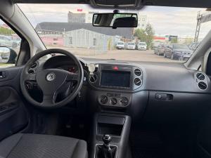 Green Volkswagen Golf Plus 2006 in Tallinn, with an engine capacity of 1.40 L and mileage of 193 thousand km for 999 €, photo 13 on AUTOMOTO.COM.LV