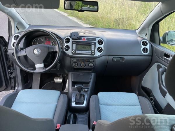 Grey Volkswagen Golf Plus 2007 in Limbazi, with an engine capacity of 2.00 L and mileage of 203 thousand km for 4650 €, photo 7 on AUTOMOTO.COM.LV