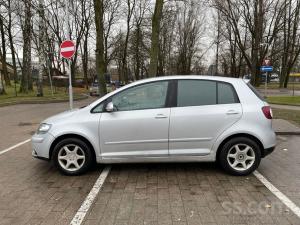 Pelēks Volkswagen Golf Plus 2005 Ventspils, ar dzinēja tilpumu 2.00 L un nobraukumu 301 tūkst. km par 1500 €, foto 7 vietnē AUTOMOTO.COM.LV
