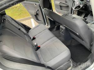 Pelēks Volkswagen Golf Plus 2005 Ventspils, ar dzinēja tilpumu 2.00 L un nobraukumu 301 tūkst. km par 1500 €, foto 12 vietnē AUTOMOTO.COM.LV