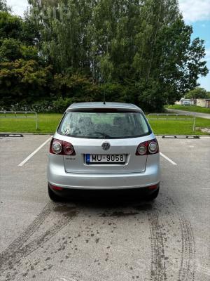Grey Volkswagen Golf Plus 2005 in Bauska, with an engine capacity of 1.40 L and mileage of 320 thousand km for 1950 €, photo 5 on AUTOMOTO.COM.LV