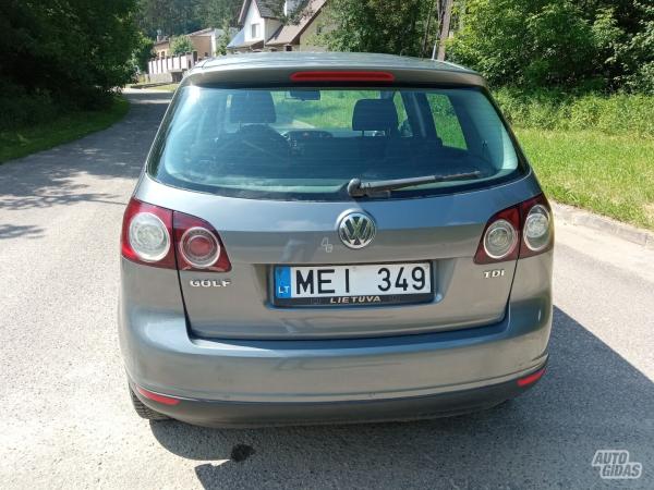 Pelēks Volkswagen Golf Plus 2005 Viļņa, ar dzinēja tilpumu 1.90 L un nobraukumu 294 tūkst. km par 1590 €, foto 6 vietnē AUTOMOTO.COM.LV