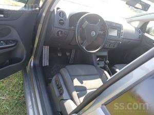 Pelēks Volkswagen Golf Plus 2005 Talsi, ar dzinēja tilpumu 2.00 L un nobraukumu 326 tūkst. km par 1850 €, foto 8 vietnē AUTOMOTO.COM.LV